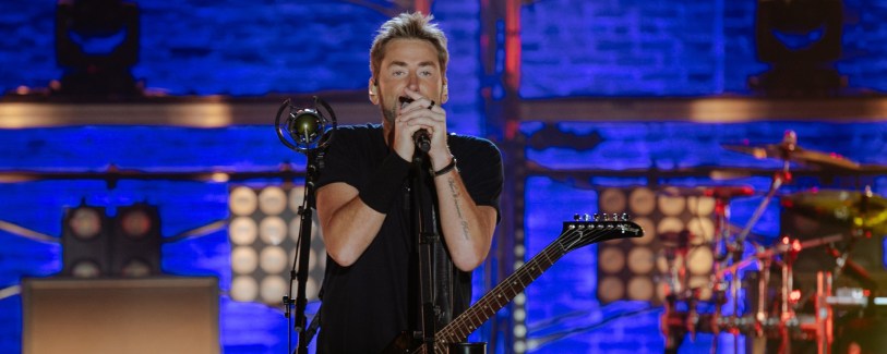 10 Acoustic Folk and Singer-Songwriter Tracks that Defined the 1970s