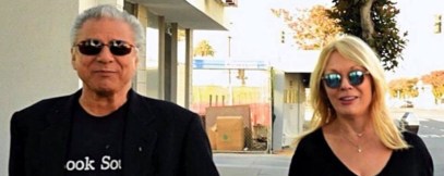 Behind the Song: "Catch The Wind" by Donovan - American Songwriter