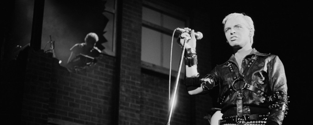 The Story Behind the 'Friends' Song "Smelly Cat"