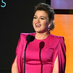 4 of the Best American Rock Bands from the 1970s - American Songwriter