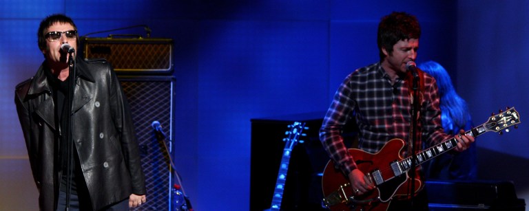 The Meaning Behind "Champagne Supernova" by Oasis and Why Its Emotional ...