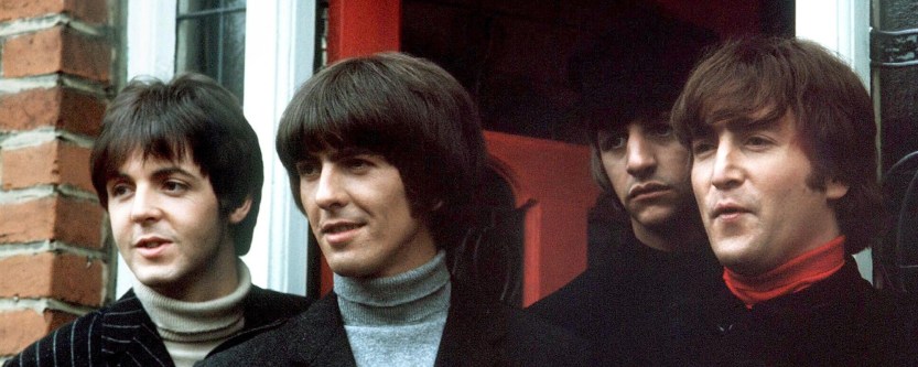 Cher Sings 'Golden Girls' Theme Song, Honoring the Late Betty White on ...