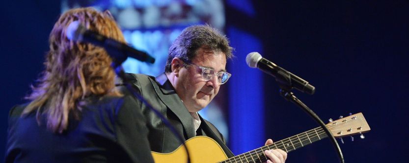 6 Actresses You Didn't Know Were Singers Too