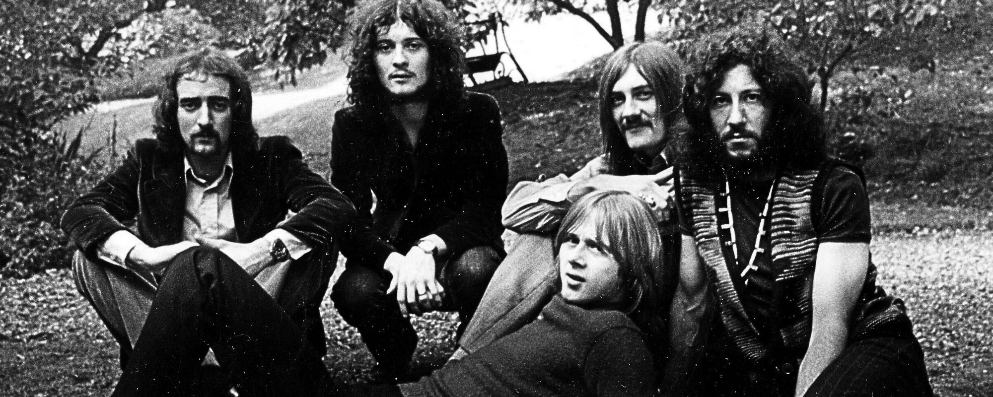 Meaning Behind "Songbird" by Fleetwood Mac's Christine McVie