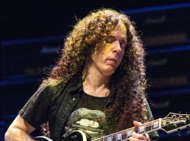 5 of Rod Stewart's Favorite Songs - American Songwriter