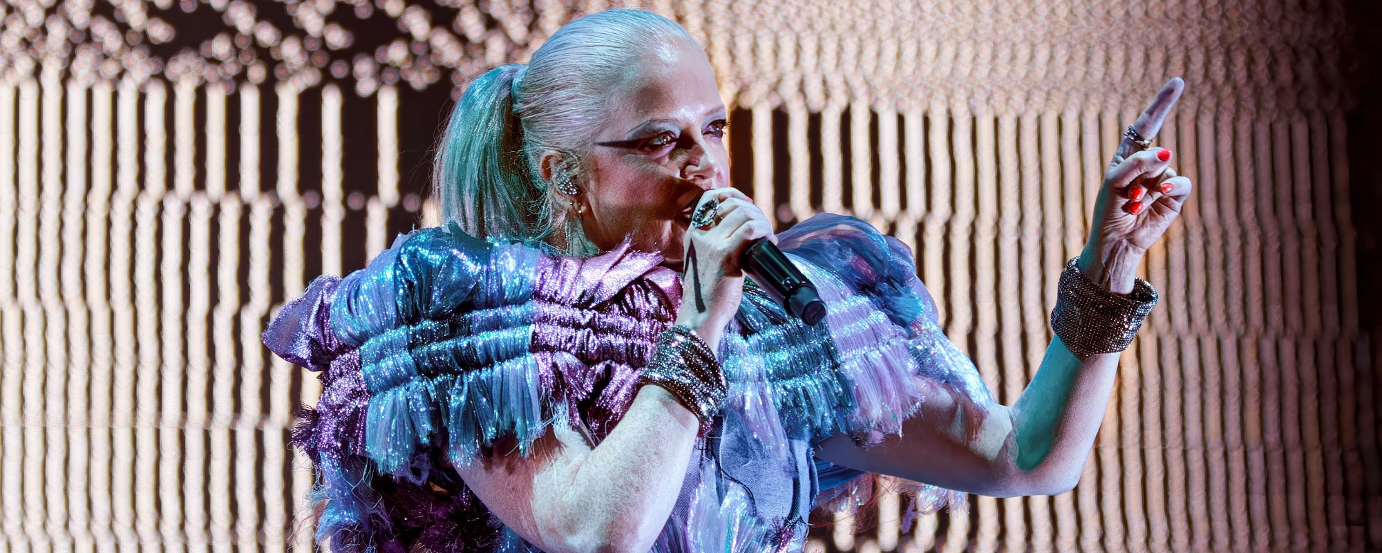 Garbage's Shirley Manson Shares Health Update with Close-Up Photo of ...