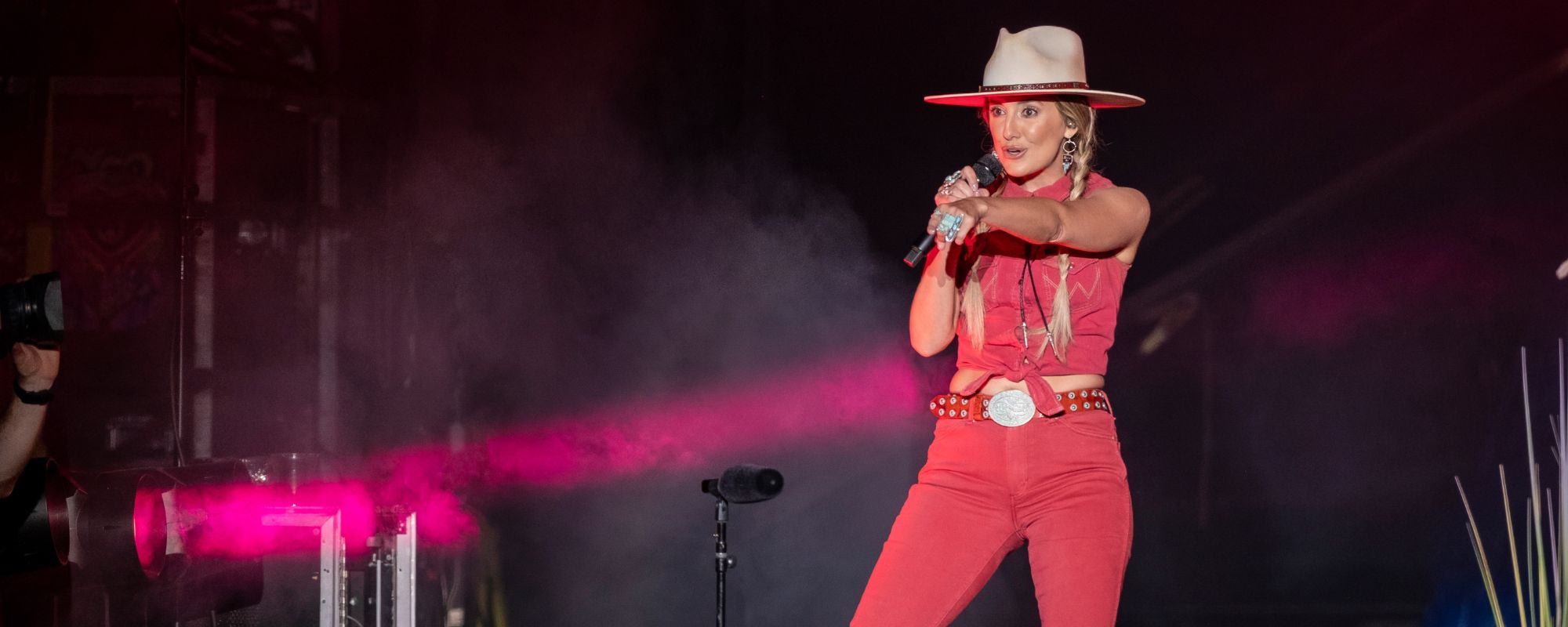 ‘Yellowstone’ Sets Premiere Date for Final Episodes: Will Lainey Wilson ...