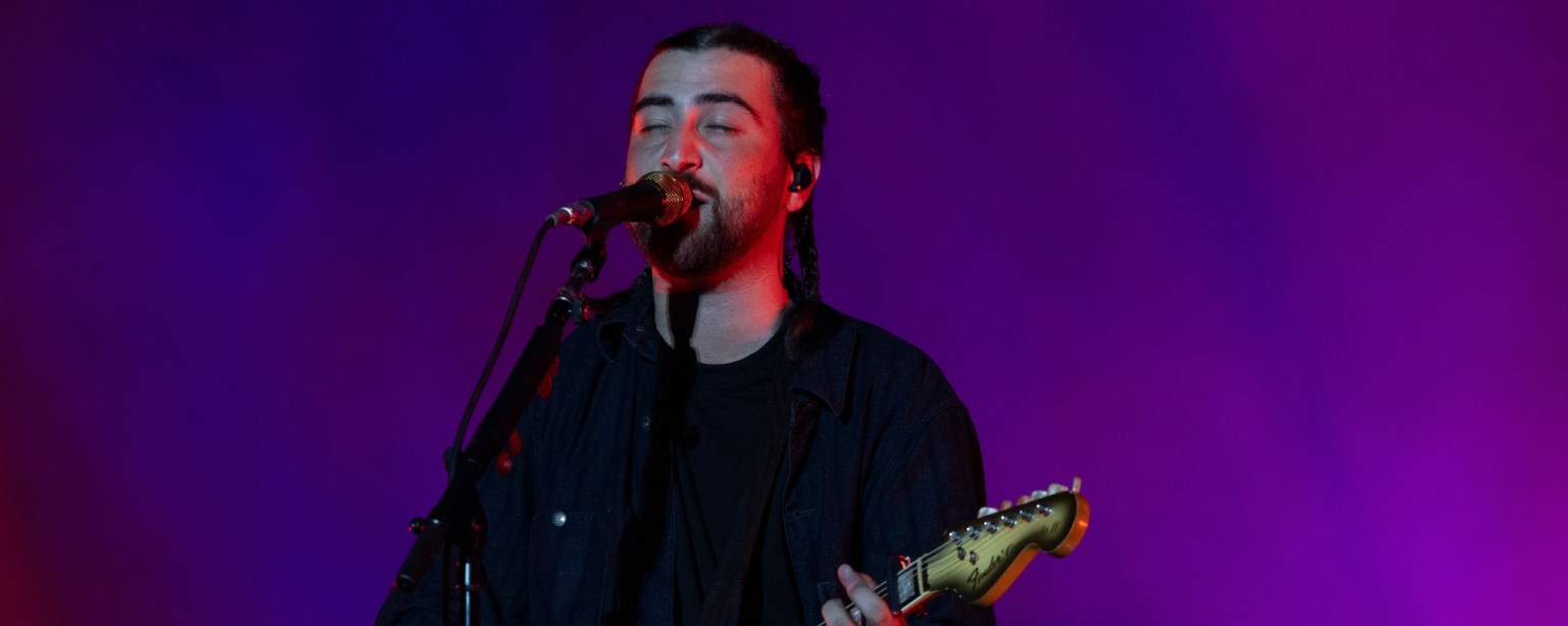 Noah Kahan Announces 'Live From Fenway Park' Album Featuring Unreleased ...