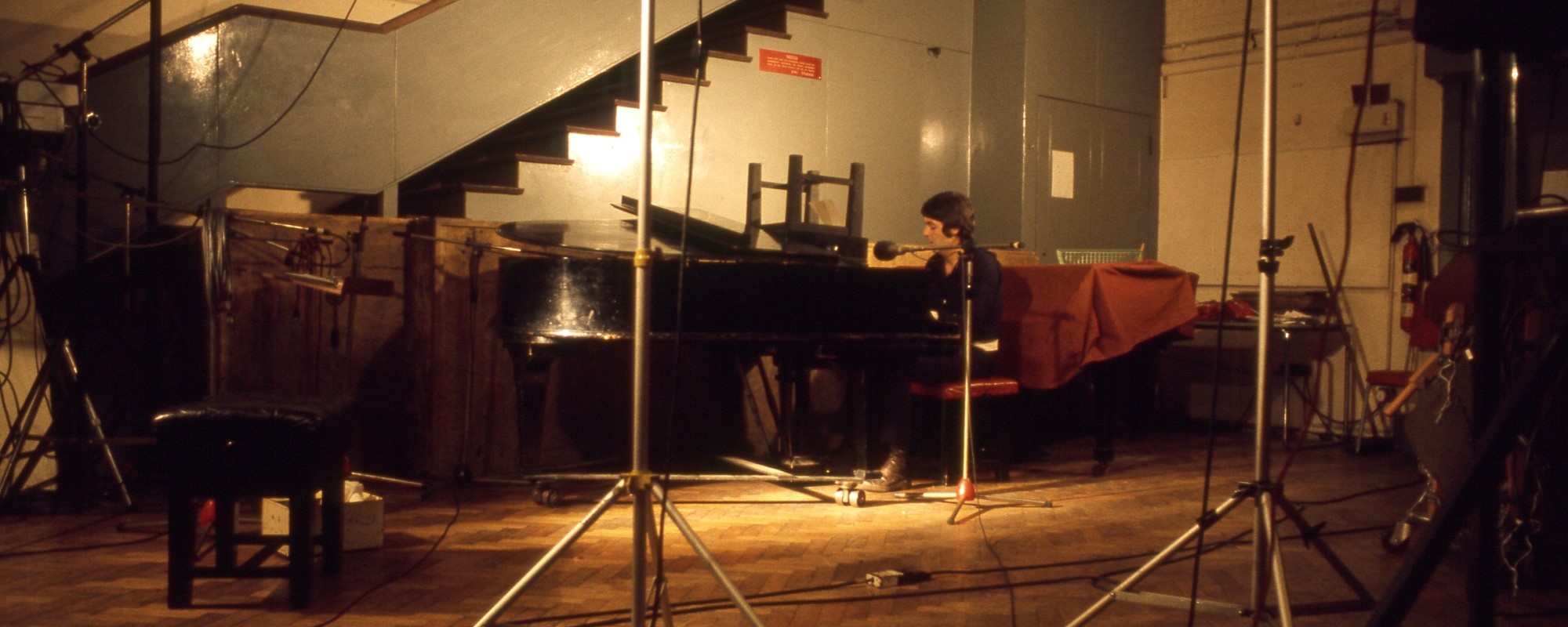 Watch Mick Jagger Belt out a Blake Shelton Tune to Seattle Crowd at The ...