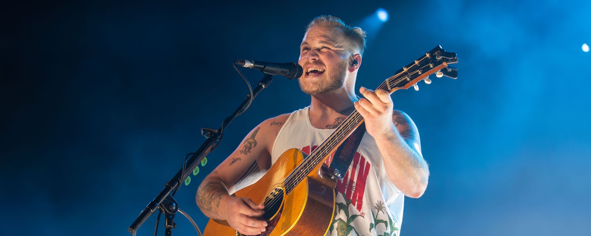 The Meaning Behind Zach Bryan's 'Boys of Faith' Collaboration with Noah ...