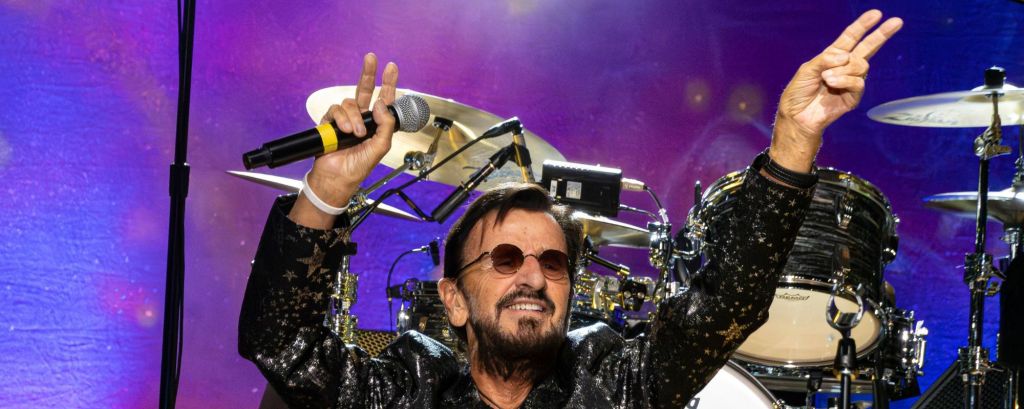 Ringo Starr to Celebrate 82nd Birthday by Sending ‘Peace and Love’ Into ...