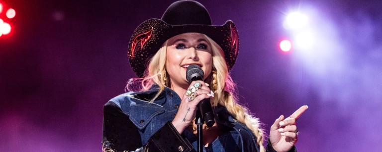 Miranda Lambert Mourns the Loss of Longtime Guitarist Scotty Wray ...