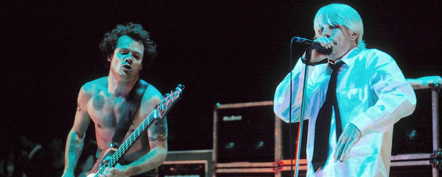 The Meaning Behind the Band Name: Foo Fighters - American Songwriter