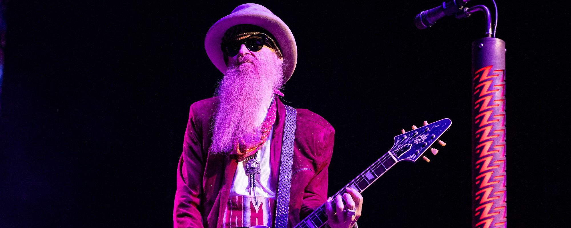 Watch ZZ Top's Elwood Francis Play 17-String Bass for "Got Me Under ...