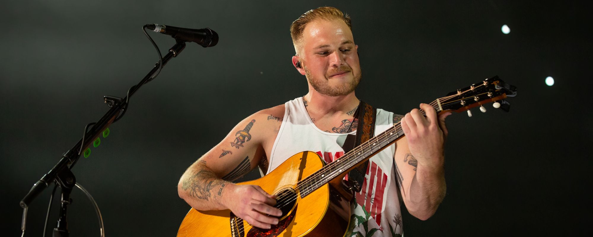 Watch Mick Jagger Belt out a Blake Shelton Tune to Seattle Crowd at The ...