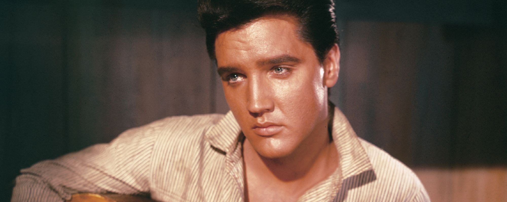 The Train Ride and Early Evolution of Elvis Presley's Holiday Hit "Blue ...