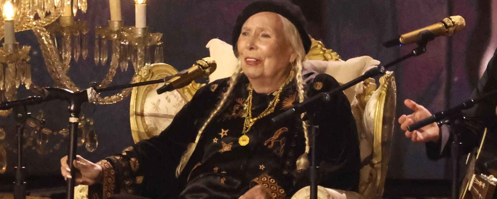 Joni Mitchell Gives Rare Interview About Her Songwriting Legacy - American Songwriter