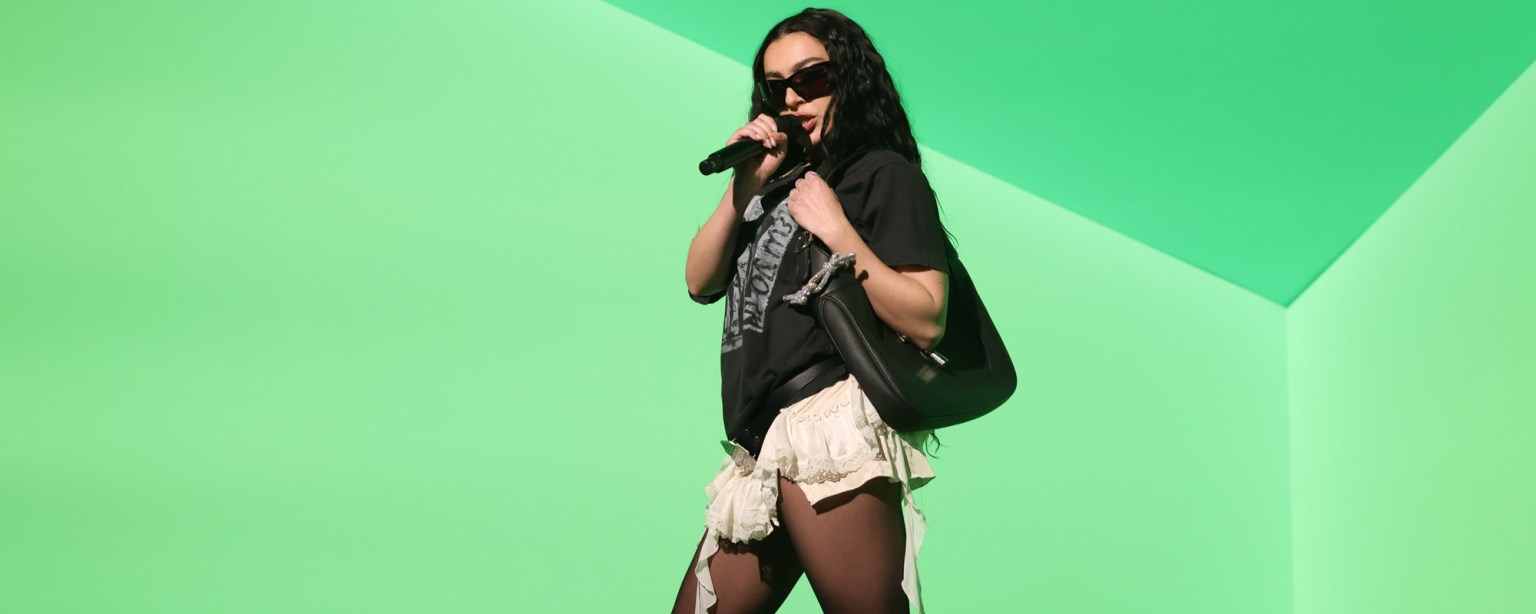 Justin Timberlake Recalls How Classic “D*ck in a Box” SNL Skit Nearly ...