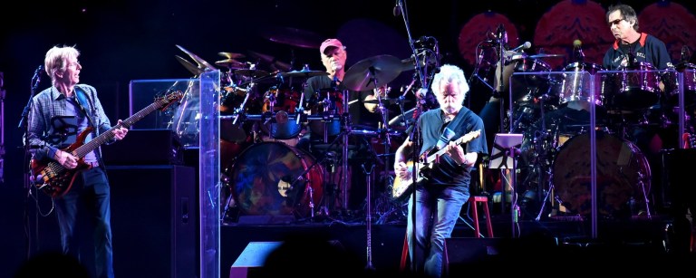 The Story and Meaning Behind "Roundabout" by Yes, a Song that Made the ...