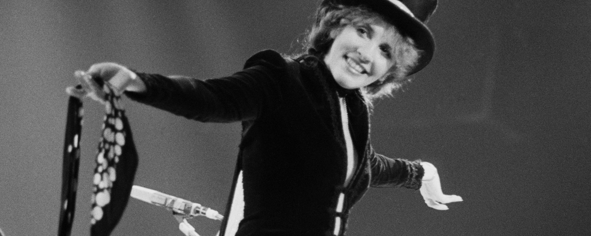 Stevie Nicks Reveals That Her Pregnancy with Don Henley in the 1970s ...