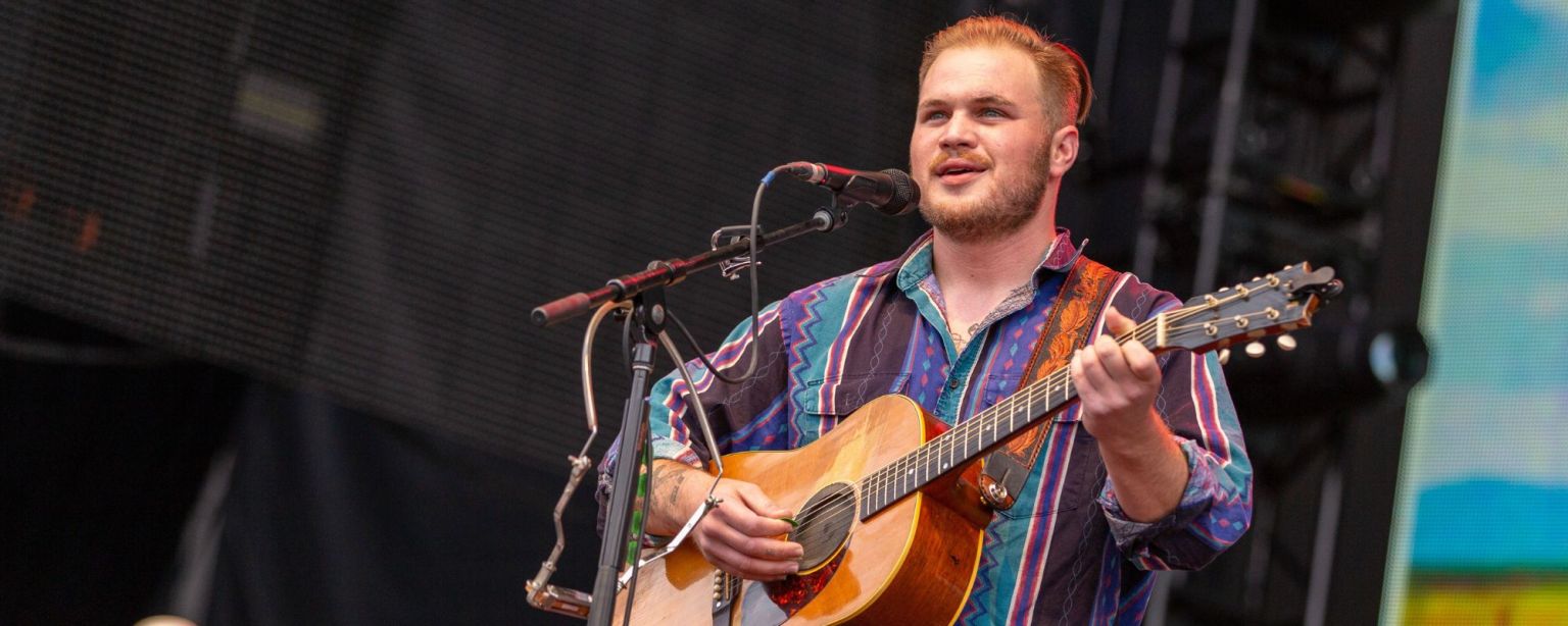 Willie Nelson Joins Forces With Son Lukas for a Duet That Has Fans ...