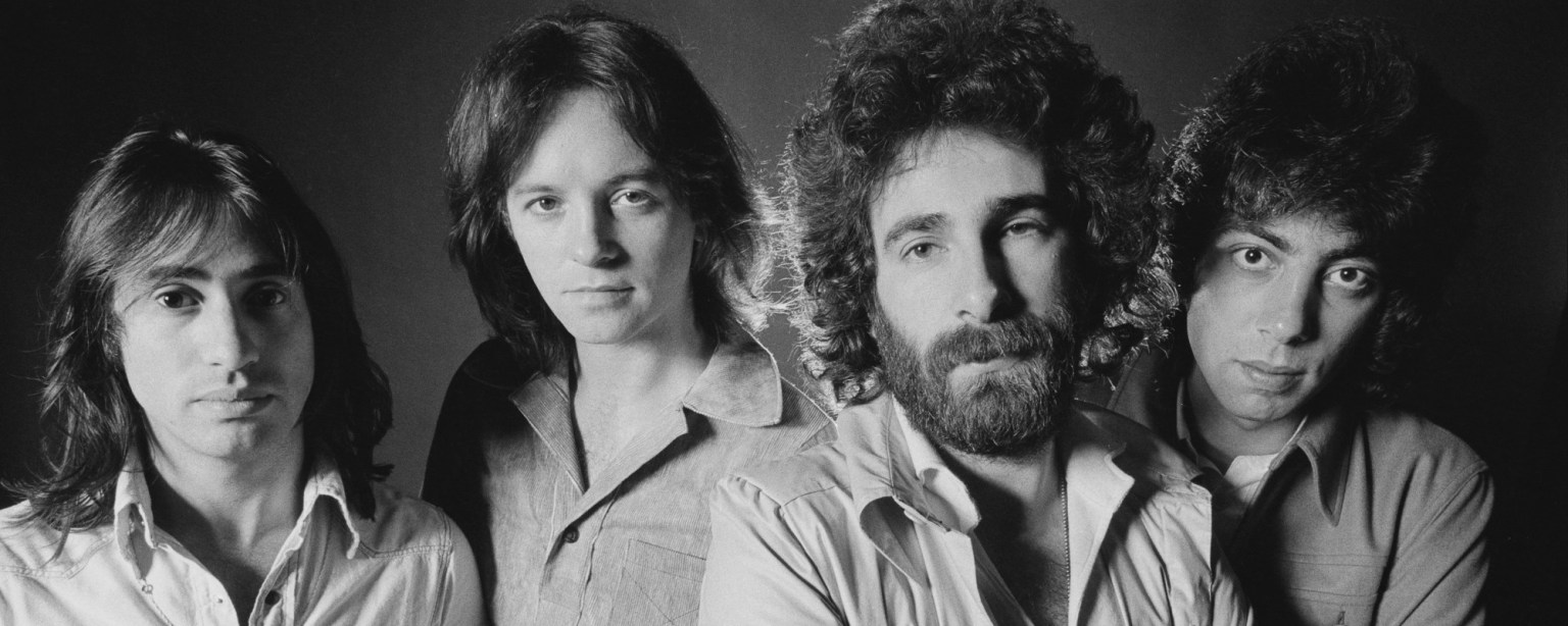 3 Country Singers Who Were Real-Life Outlaws - American Songwriter