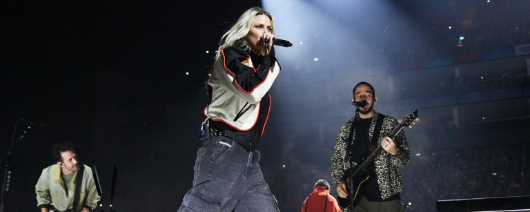 Watch Aerosmith’s Steven Tyler Perform for the Last Time on Stage With ...