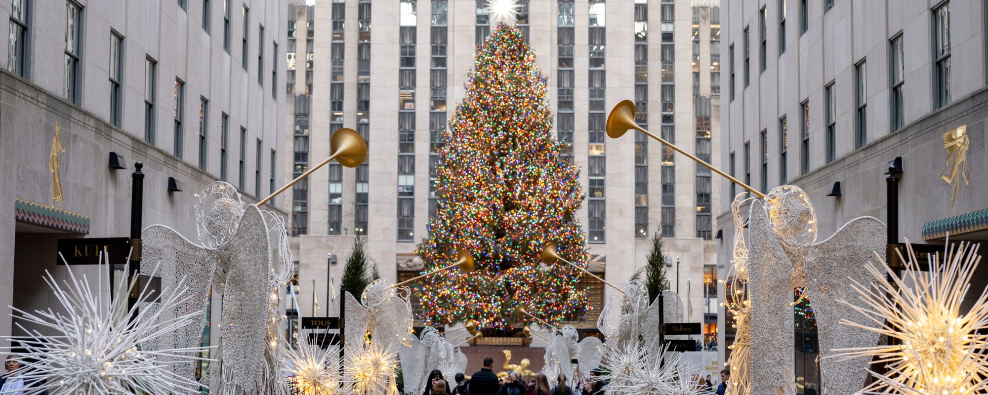 Here’s Everyone That’s Performing at Rockefeller Center Christmas Tree ...