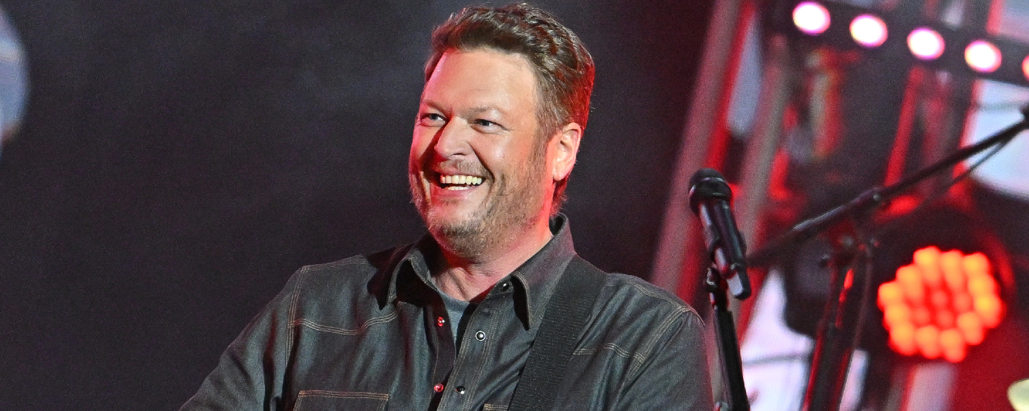 Watch Mick Jagger Belt out a Blake Shelton Tune to Seattle Crowd at The ...