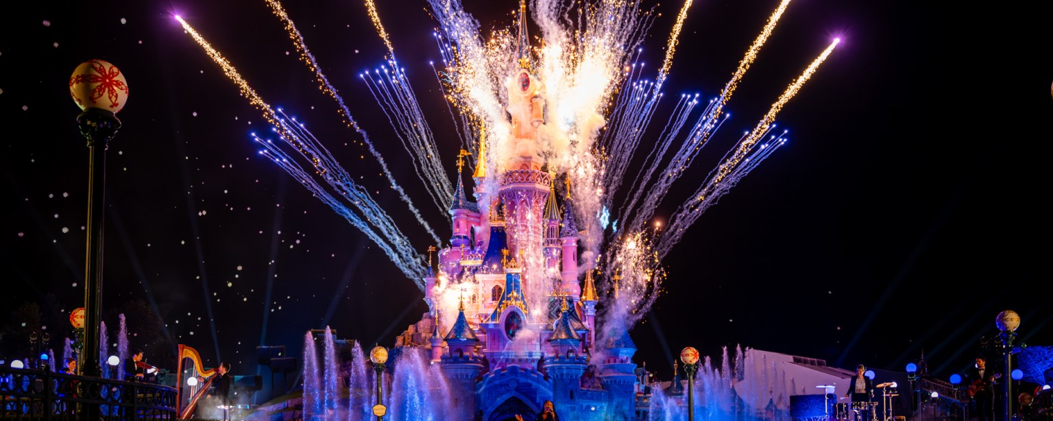 Hayley Williams Tells Elton John About Her New Album & Artist Evolution