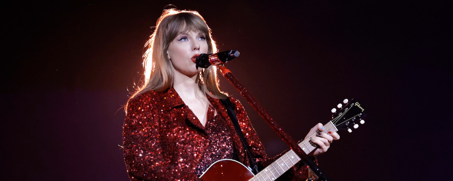 The Meaning Behind Taylor Swift's Romantic Ballad "Enchanted ...
