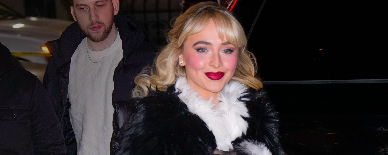 Watch Chappell Roan and Sabrina Carpenter Perform “Last Christmas” for ...