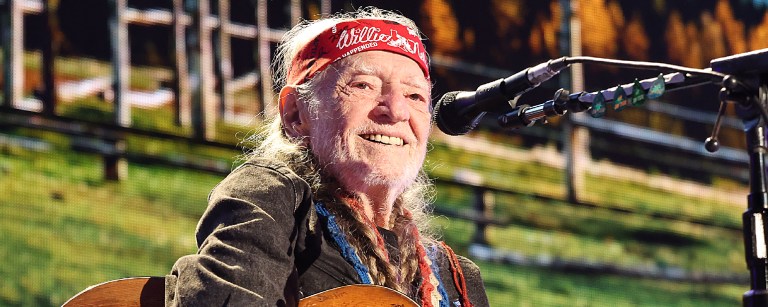 Behind The Song: "Crazy" by Willie Nelson - American Songwriter