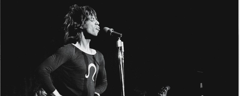 The Story and Meaning Behind "Roundabout" by Yes, a Song that Made the ...