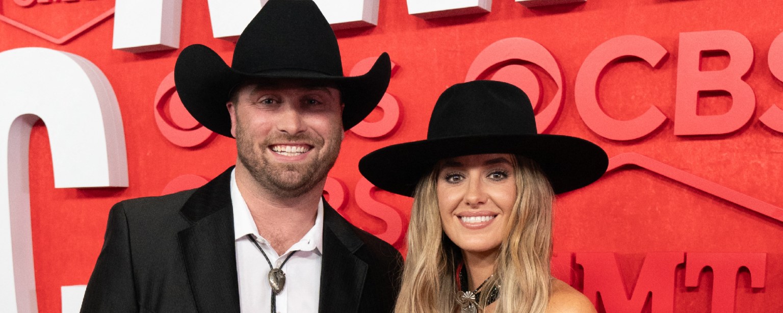 5 Things to Know About Lainey Wilson - American Songwriter