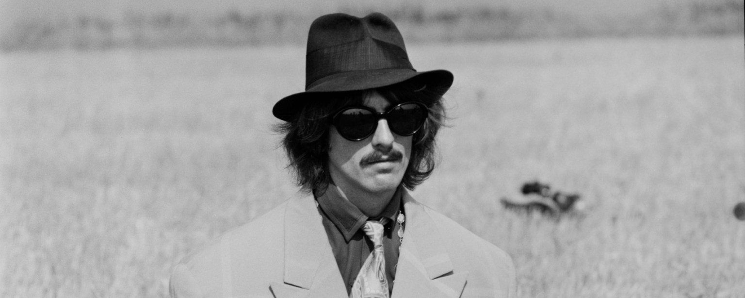 The Meaning Behind "Baker Street" by Gerry Rafferty and How It Reflects ...