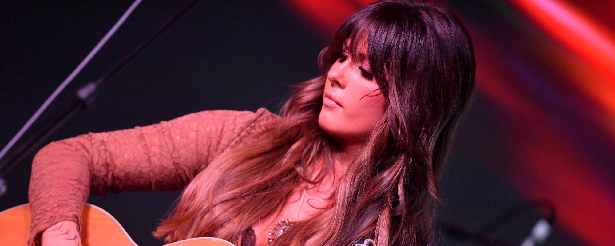 Dynamic Duo: Riley Green and Ella Langley Shine With "Don't Mind If I ...