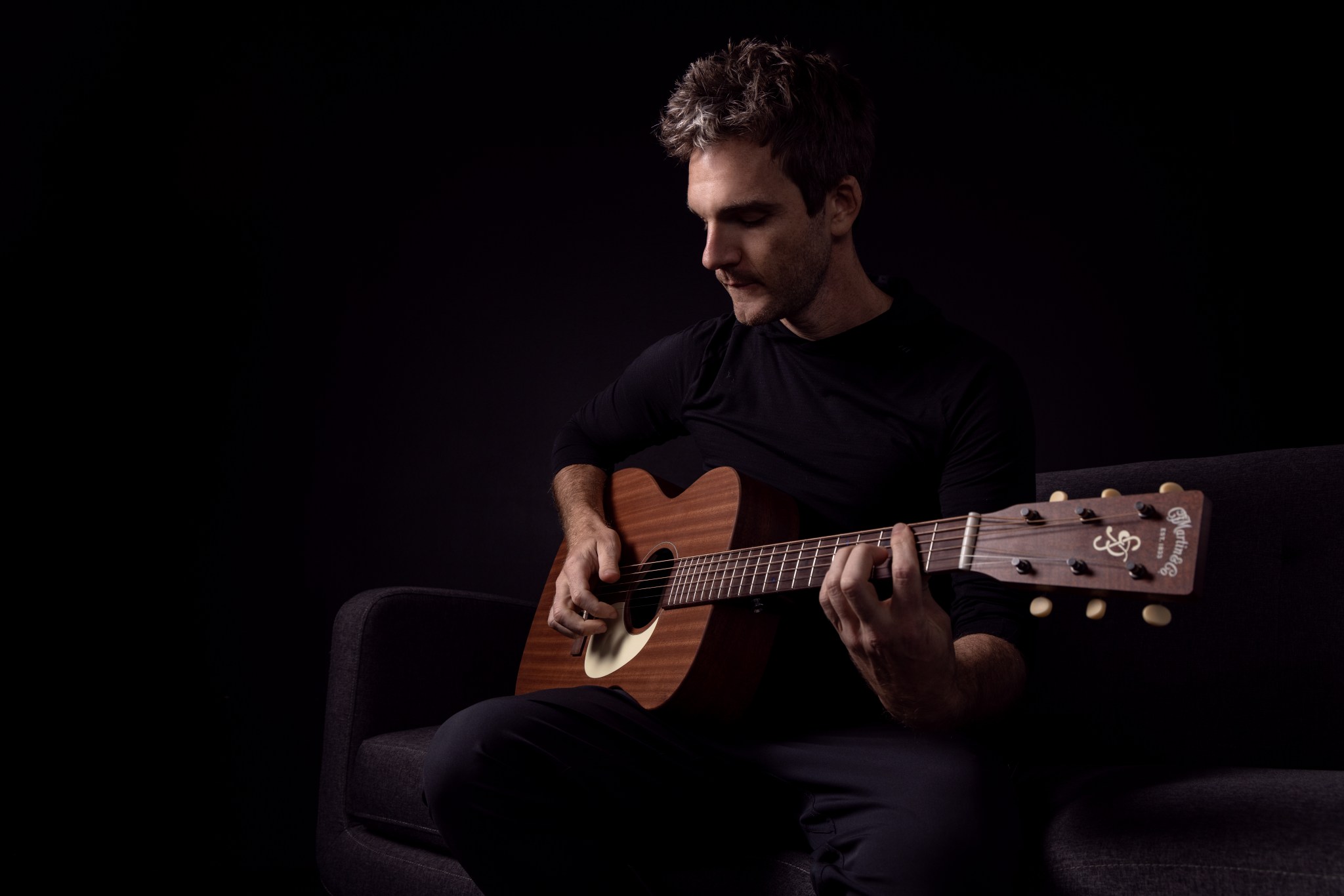 Martin Guitars x Sweetwater Select Sean Daniel 00X2E Guitar Review ...