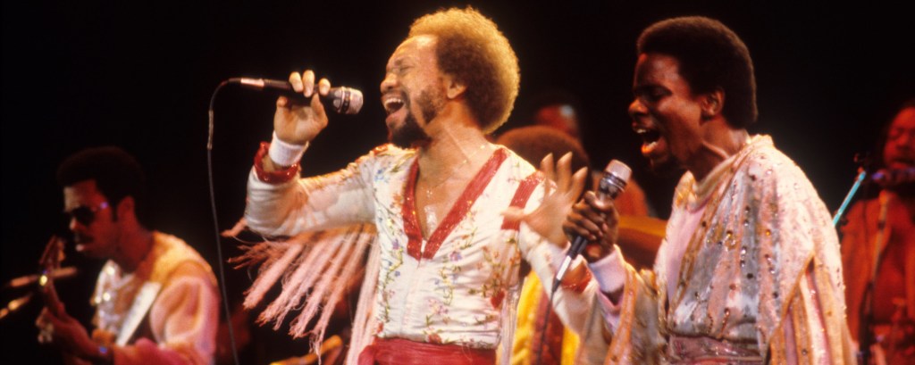 Behind the Song: "Tiny Dancer" by Elton John - American Songwriter