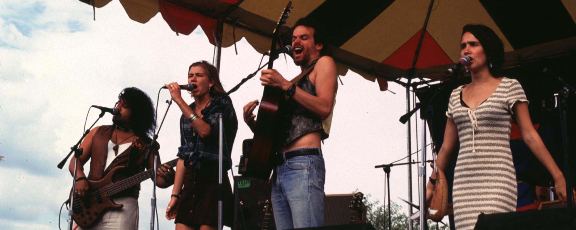 4 Bands and Musicians From the 90s That Only Released One Album but ...