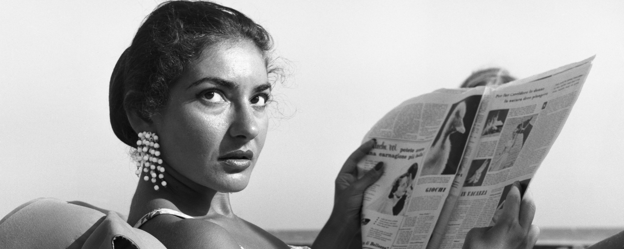 The Meaning and Women in Neil Diamond’s “Sweet Caroline” Song Lyrics