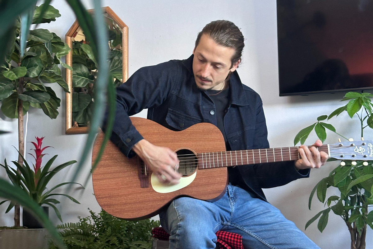 Martin Guitars x Sweetwater Select Sean Daniel 00X2E Guitar Review ...