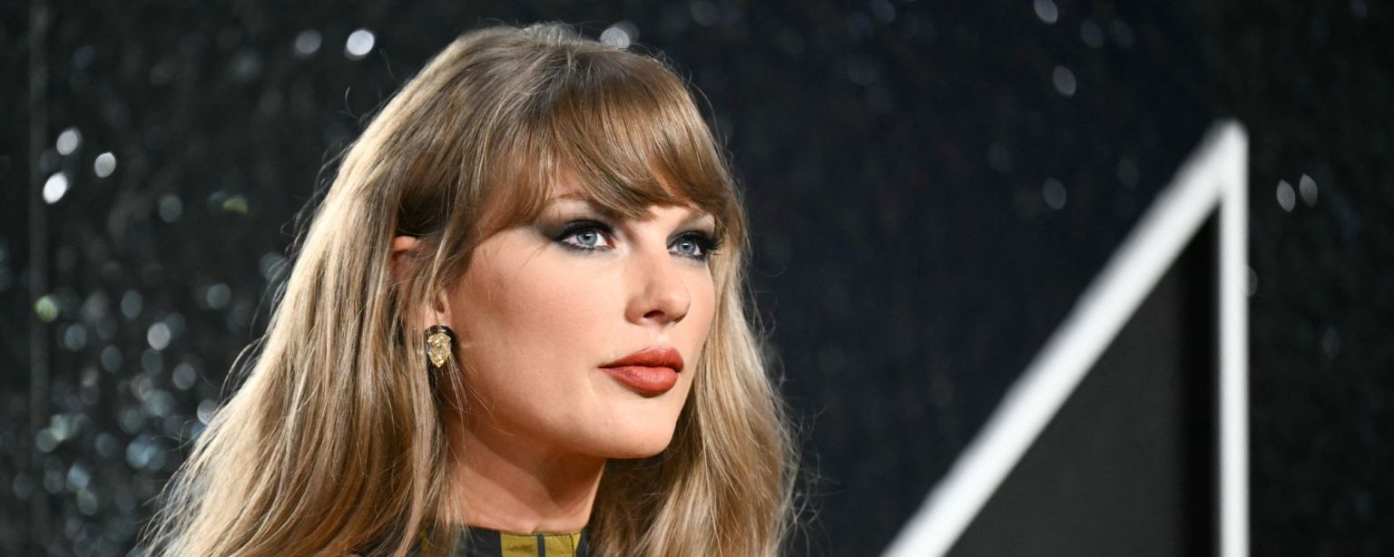 10 of the Most Poetic Taylor Swift Lyrics - American Songwriter