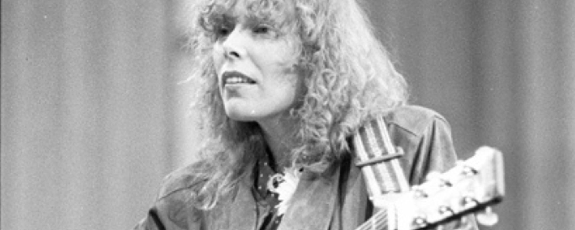 5 Songs You Didn't Know Joni Mitchell Wrote for Other Artists ...