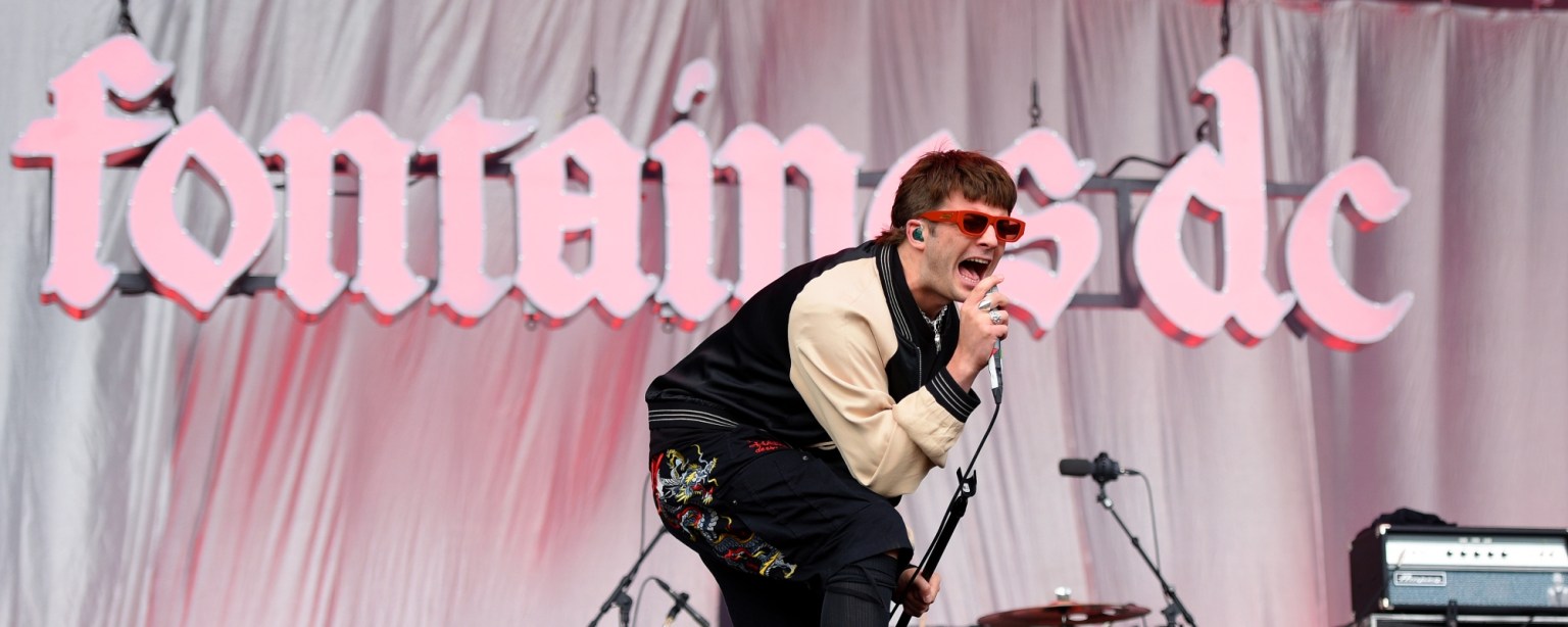 5 of the Greatest Backup Bands in Rock Music History - American Songwriter