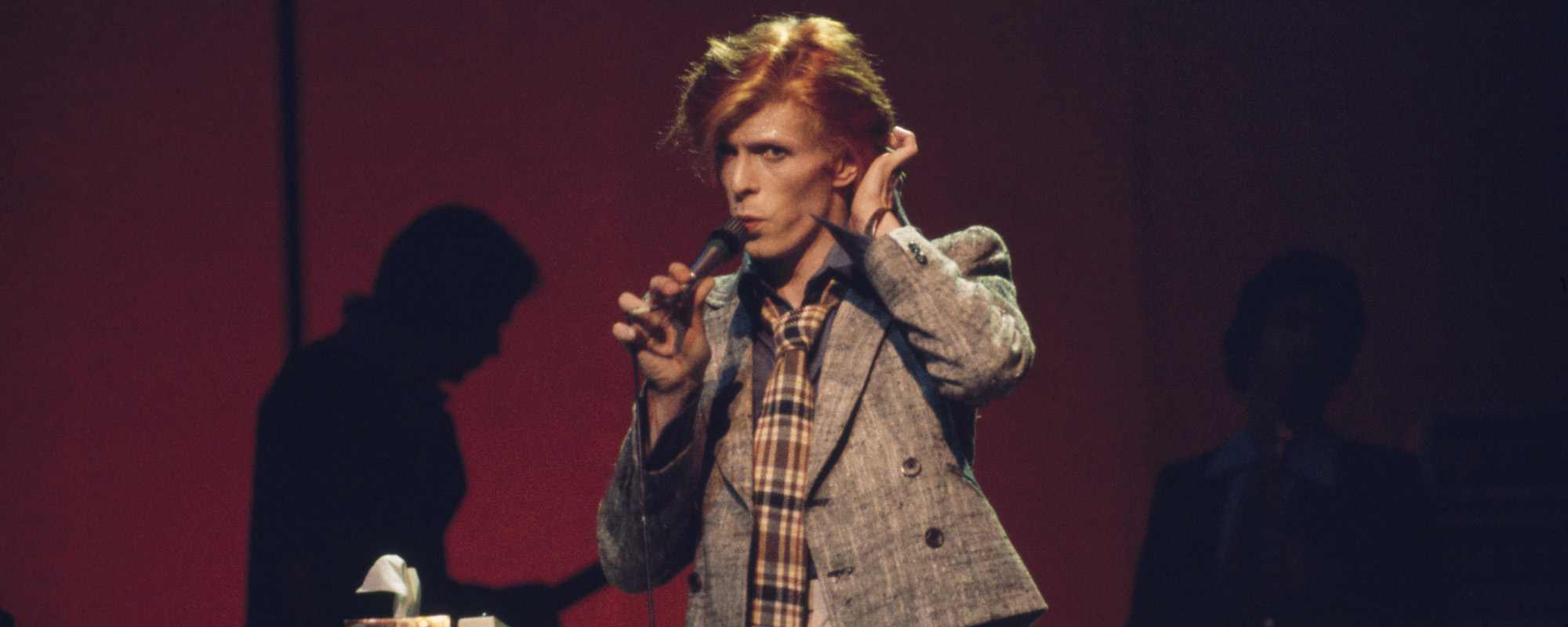 On This Day in 1970, David Bowie’s Unnamed Electric Band Plays a Career ...
