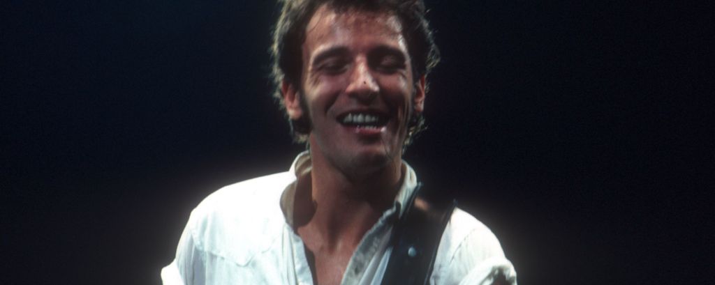 The Story and Meaning Behind Bruce Springsteen’s "Jungleland ...