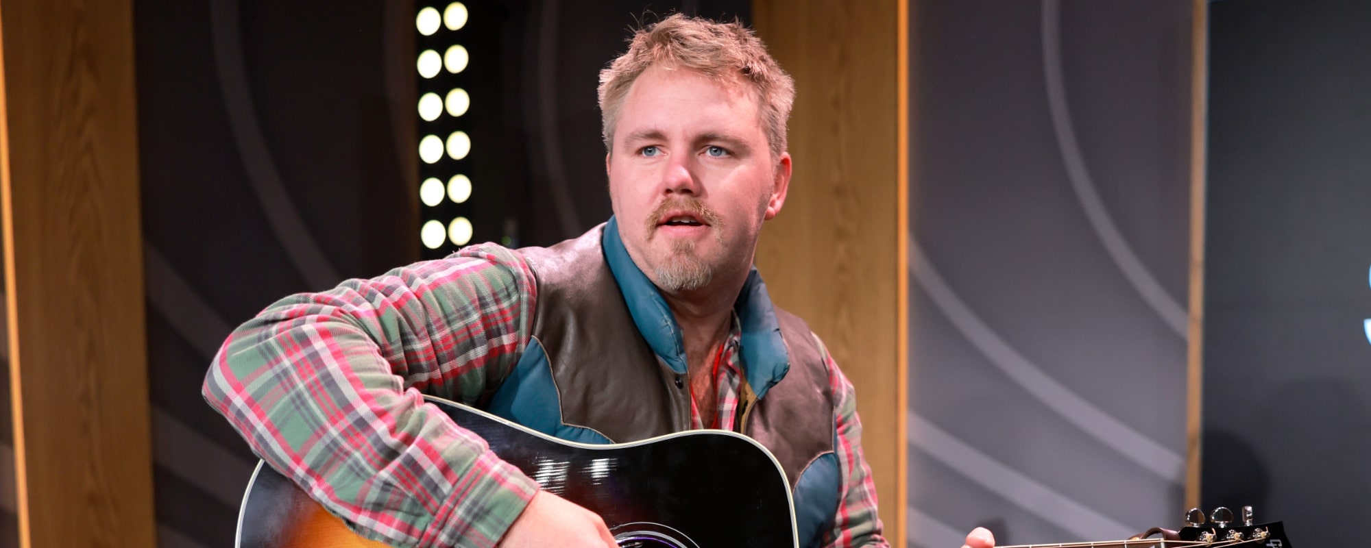 The Top 20 Songs the CIA Used to Torture Inmates - American Songwriter