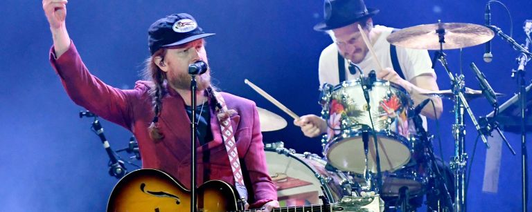 The Lumineers Are More Connected Than Ever On New Album Automatic American Songwriter