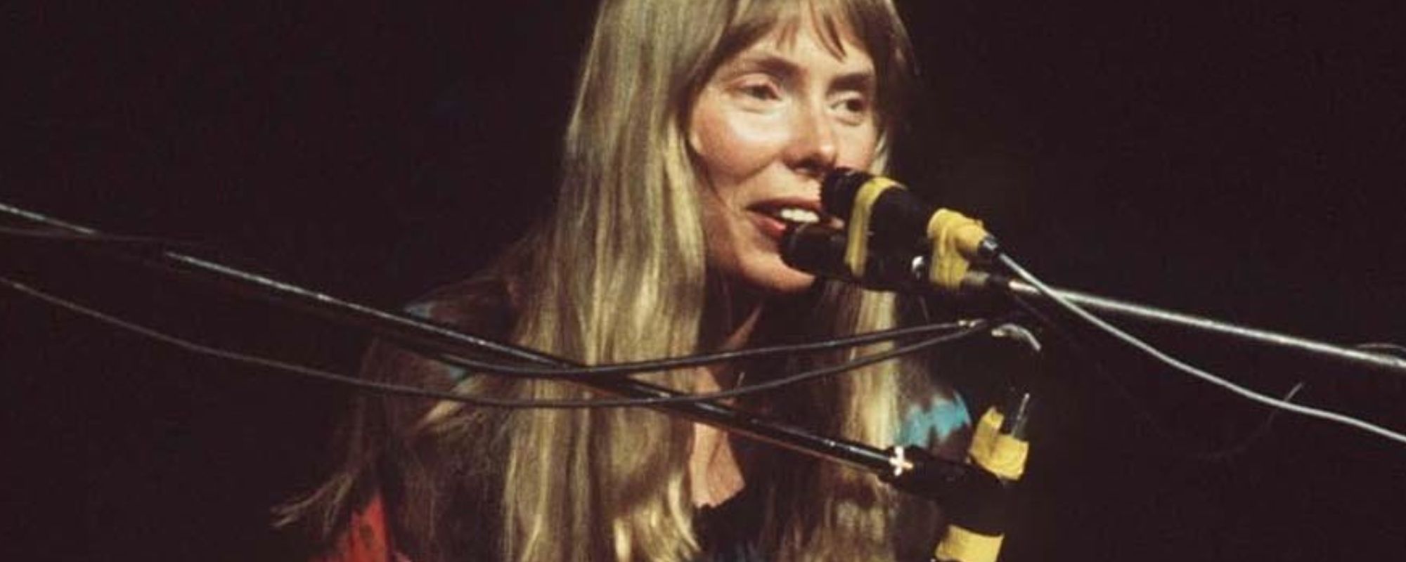 The Meaning Behind “Come In From the Cold” by Joni Mitchell - American Songwriter